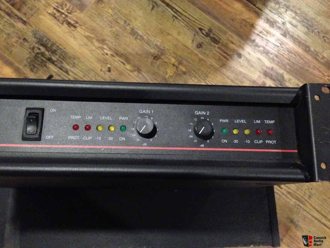 Qsc ex1600 Photo #2380251 - Canuck Audio Mart