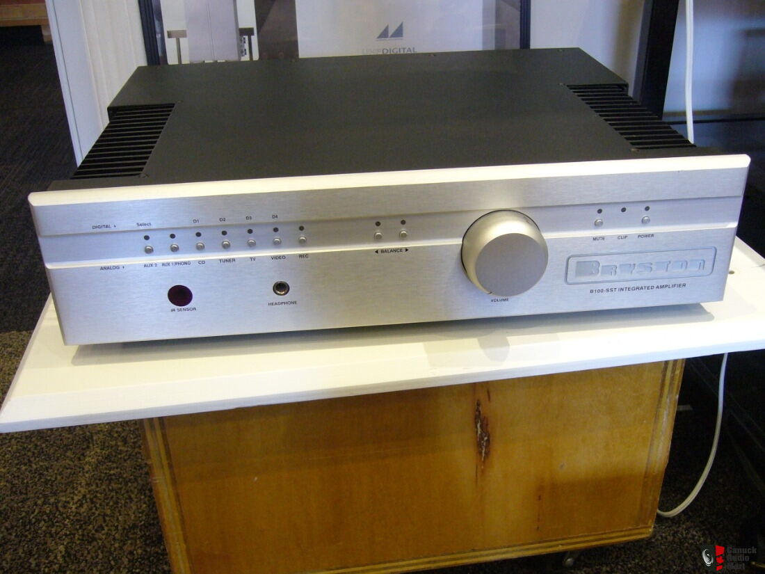 Bryston B100SST Integrated Amp with optional DAC(Further reduced) Photo ...