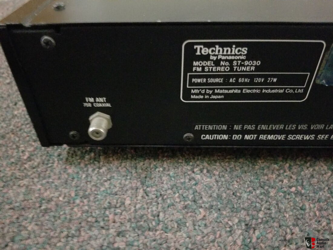 Technics ST-9030 FM tuner Photo #2391612 - UK Audio Mart