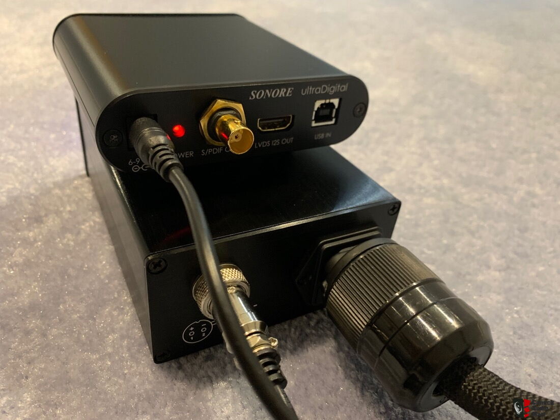 Sonore Ultradigital and SGC 7V Linear Power Supply Photo #2392810 - US ...