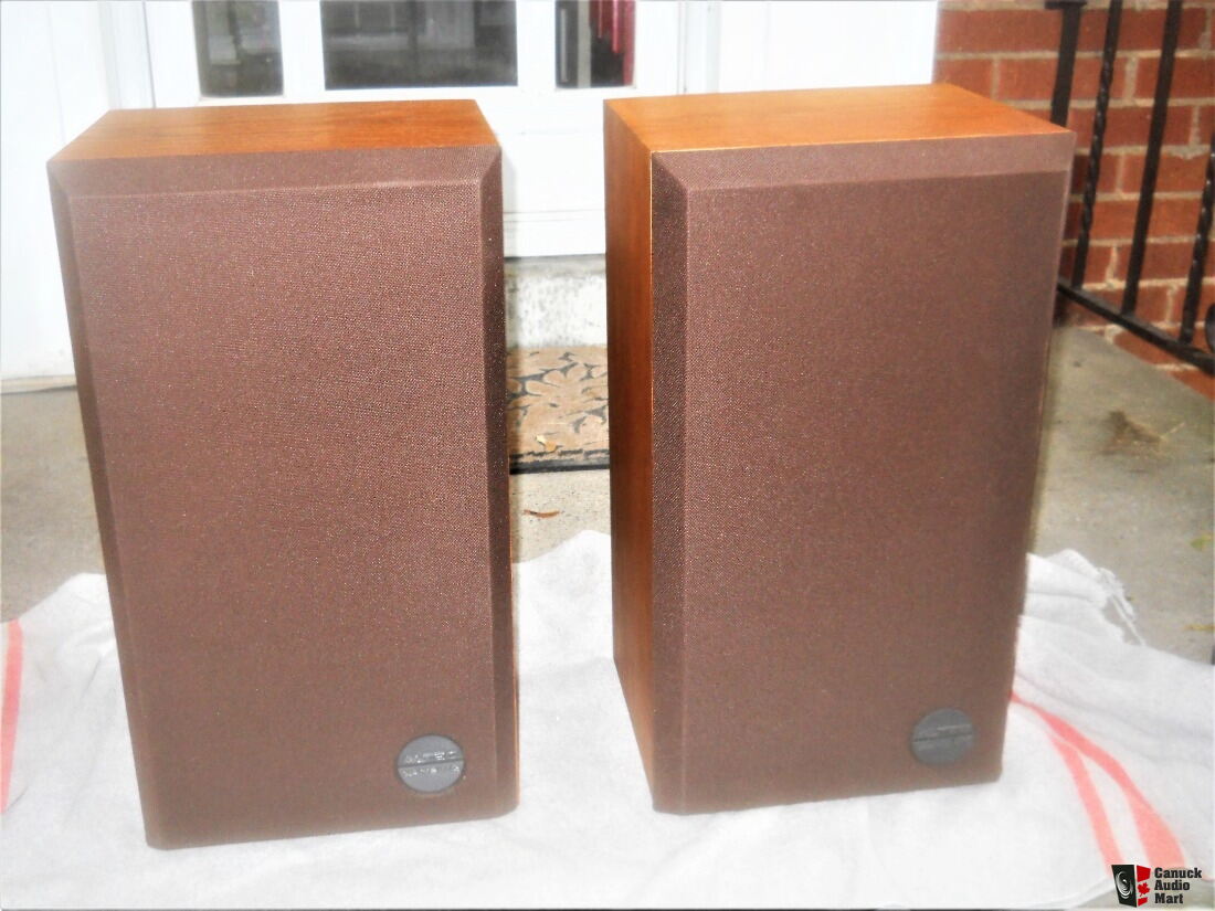Altec Lansing MODEL ONE Two Way Speakers in Hand Rubbed Oiled Oak ...