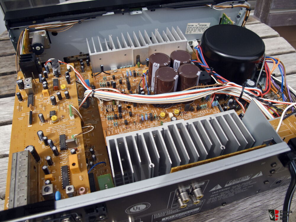 Denon 635R Class A receiver , torroidal - 80 watts rms - Excellent ...