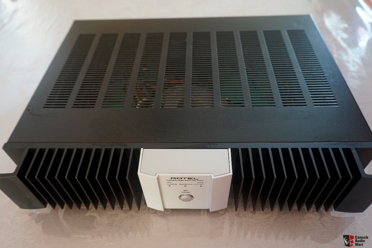 Audiphile Rotel 1050 Power Amp Photo #2409600 - Canuck Audio Mart