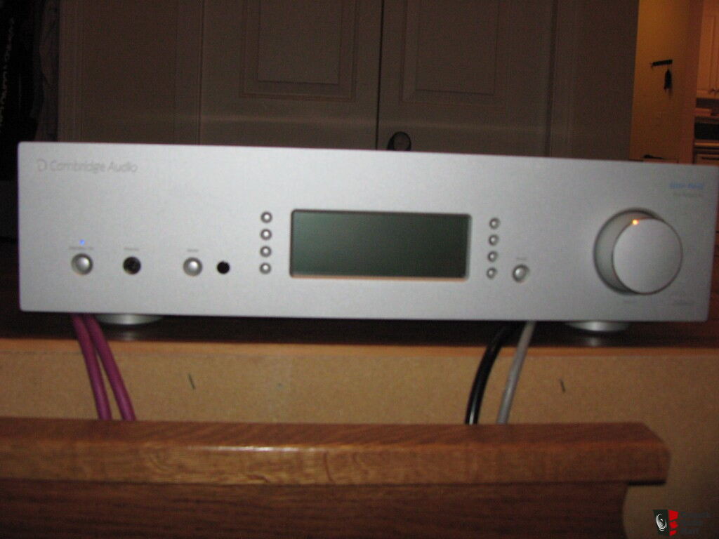 Cambridge Audio Azur 840E Preamplifier For Sale - Canuck Audio Mart