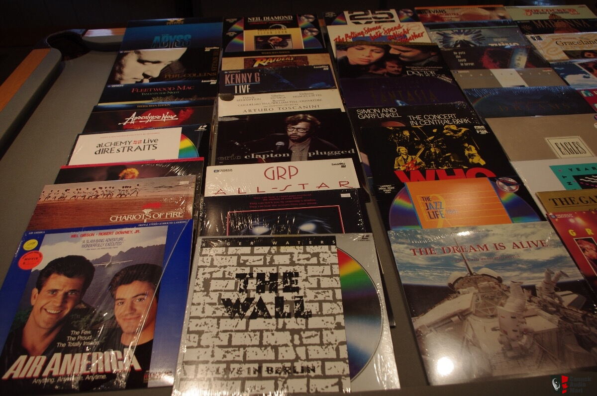 Laser discs Music and Movies Photo #2436904 - Canuck Audio Mart