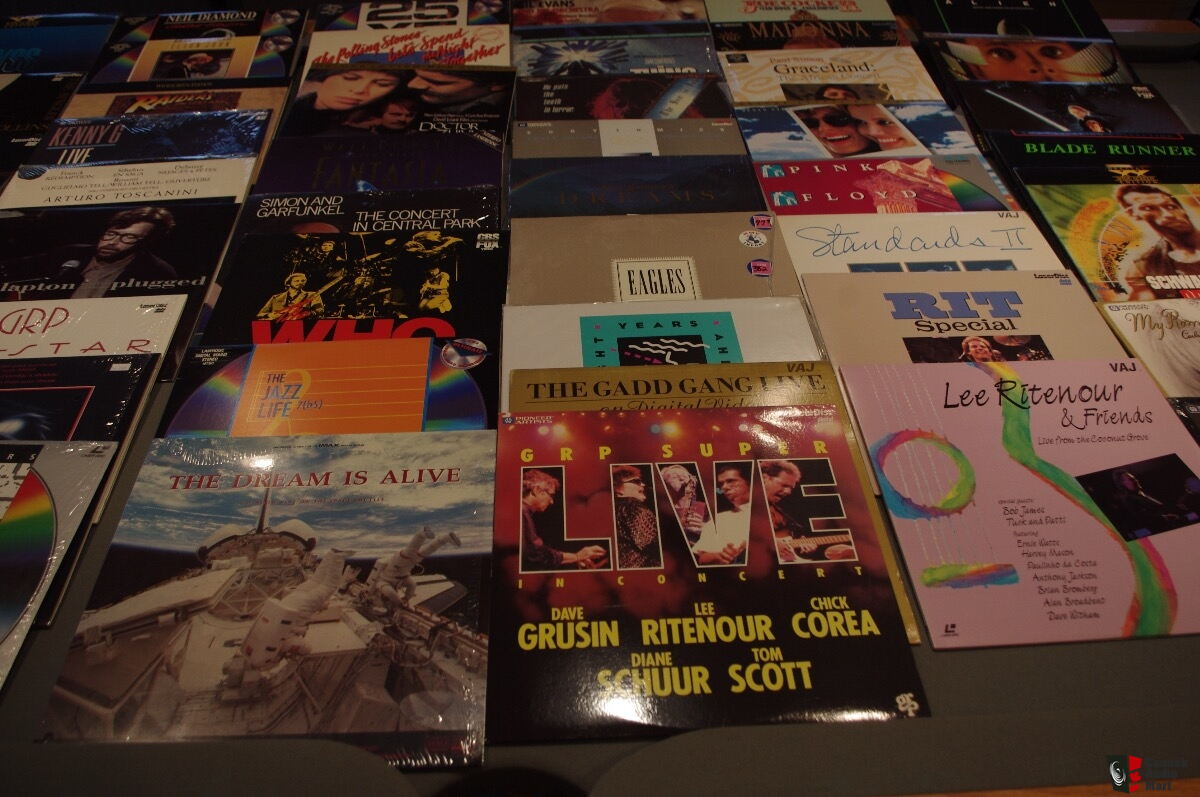Laser discs Music and Movies Photo #2436904 - Canuck Audio Mart