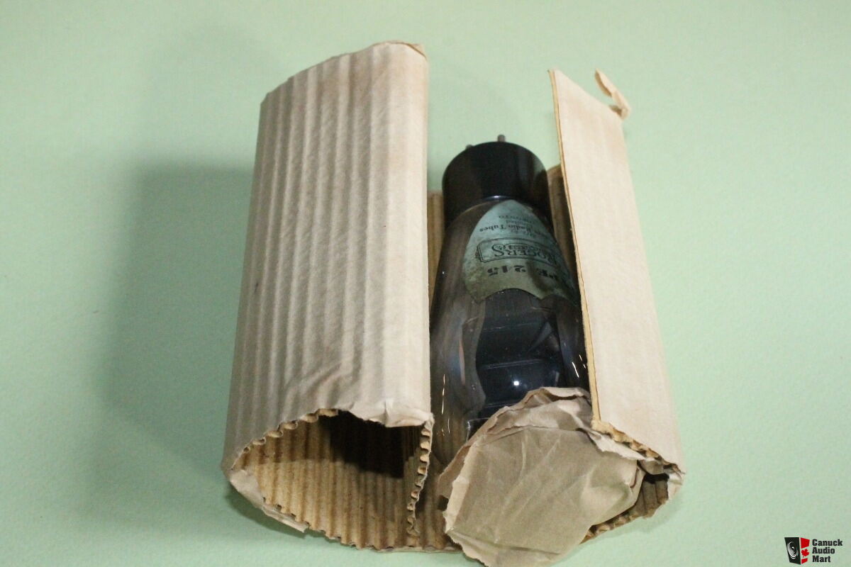 Rogers 245 globe tube manufactured by Rogers Radio Toronto Photo ...