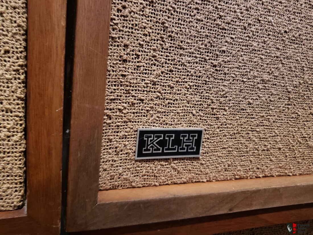 KLH Model 6 Speaker- set of 4 Photo #2486572 - Canuck Audio Mart