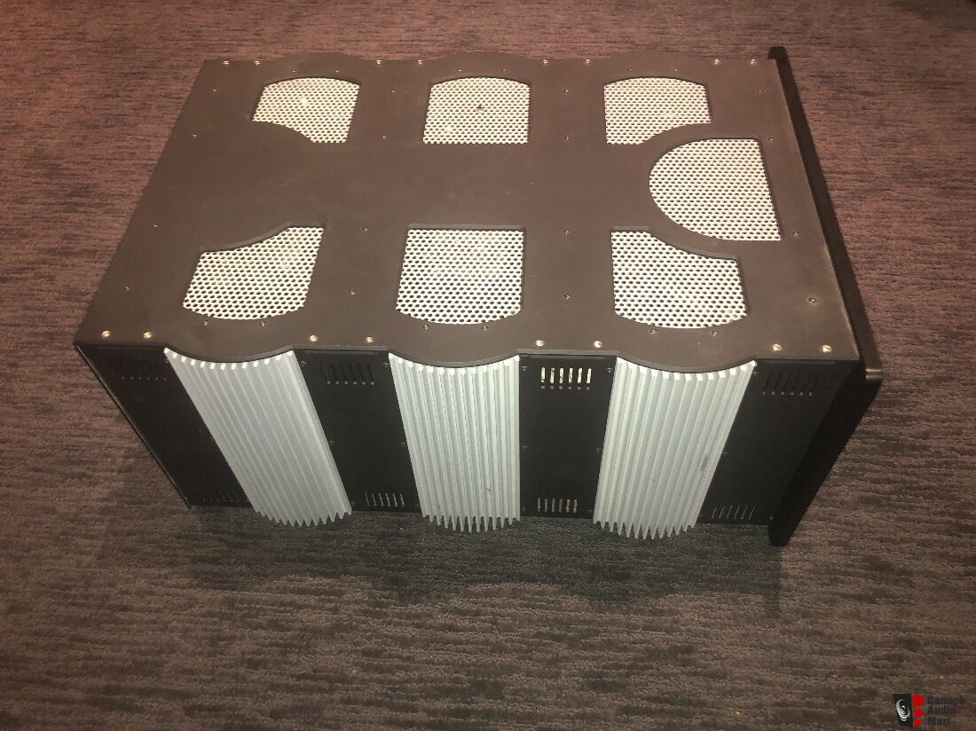 Moon Titan HT 200 - 7-channel power amplifier - 200 wpc @ 8 ohms / 400 ...