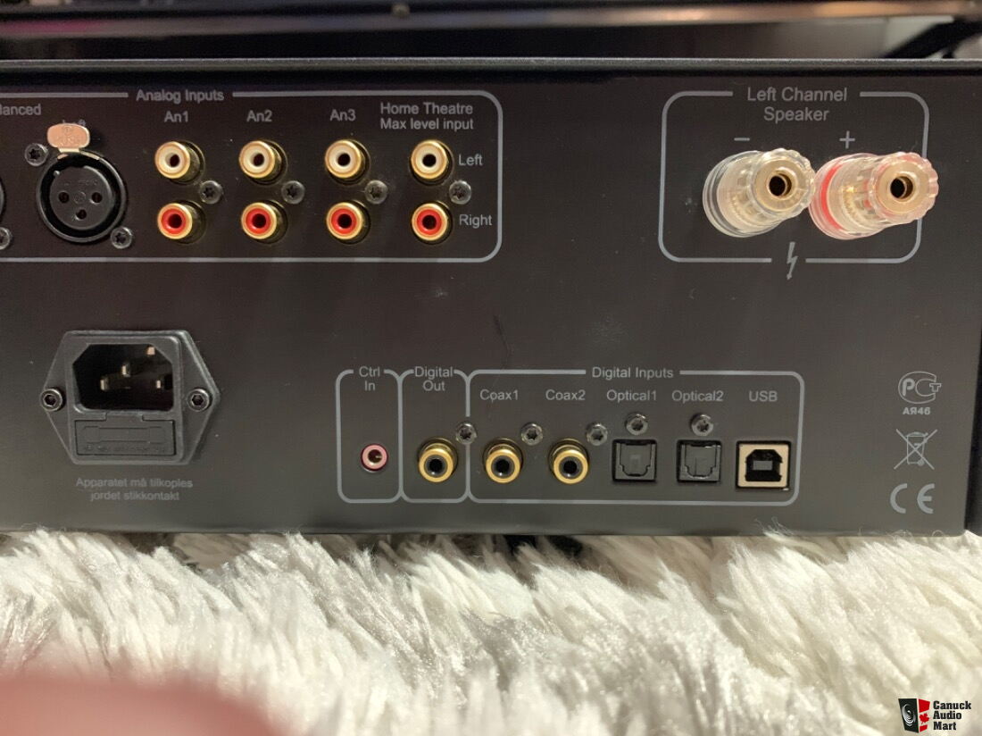 Hegel H300 integrated amp (excellent condition) Photo #2450953 - Canuck ...