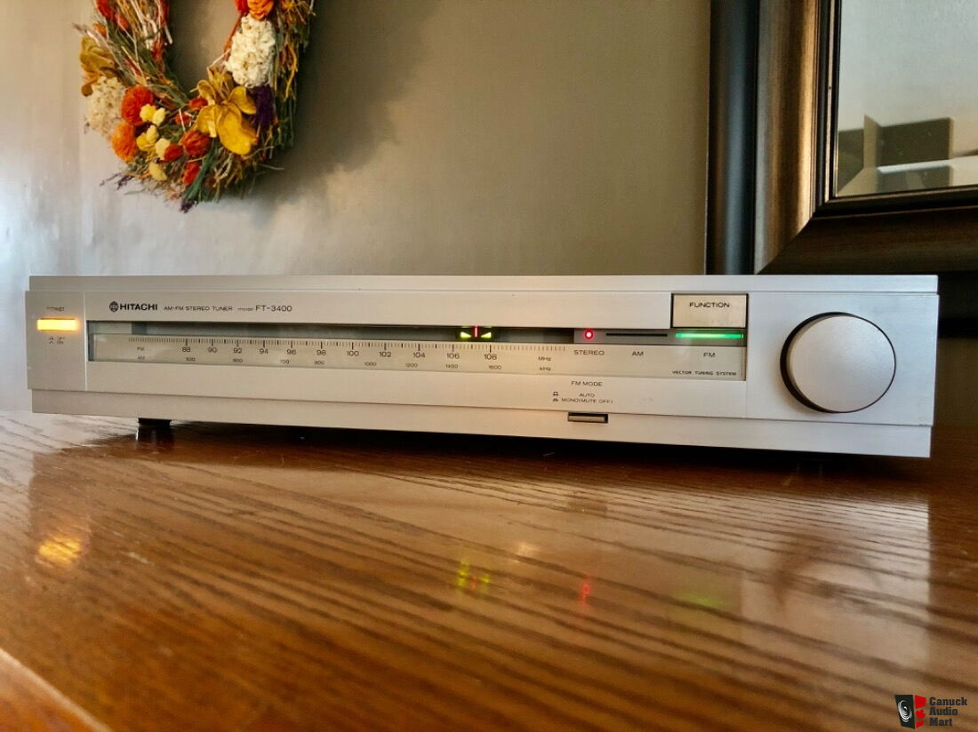 Cleaned 1981 Hitachi FT-3400 Stereo Tuner radio component Photo ...
