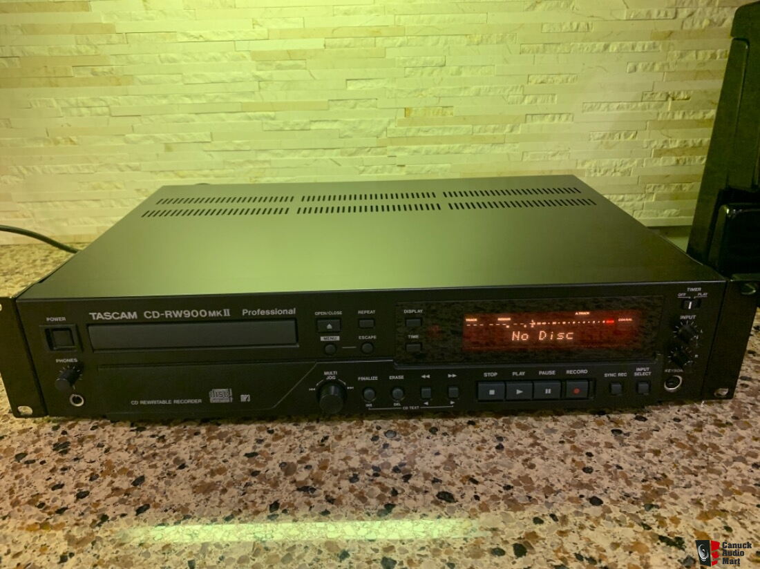 Tascam CD-RW900MKII CD RECORDER Photo #2459771 - Canuck Audio Mart
