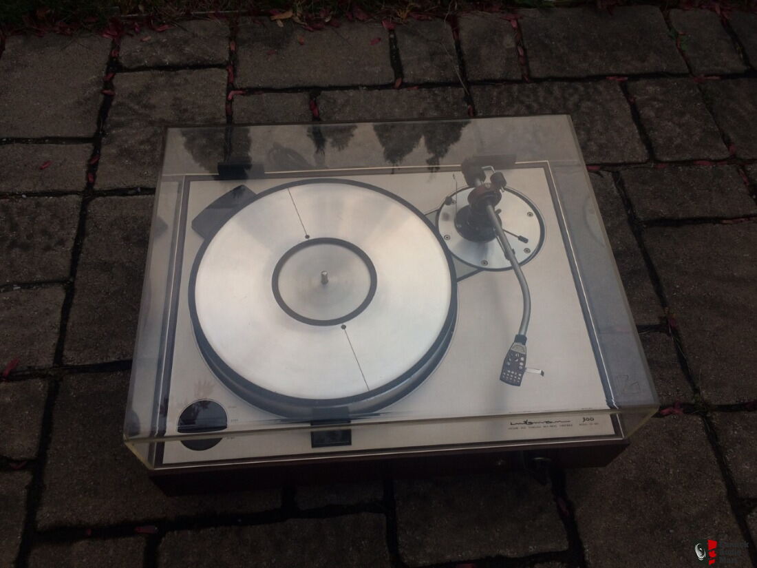 Luxman PD-300 turntable Photo #2461690 - Canuck Audio Mart