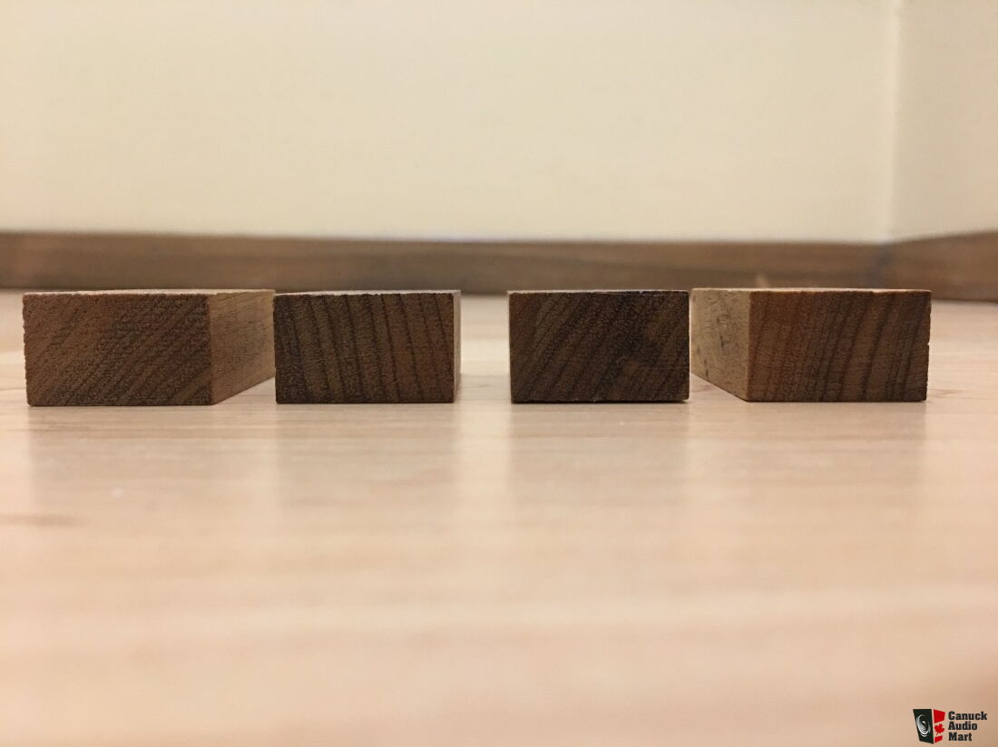 Cardas Myrtle Wood Tuning Blocks Golden Cuboids Set of 4 Small Photo ...