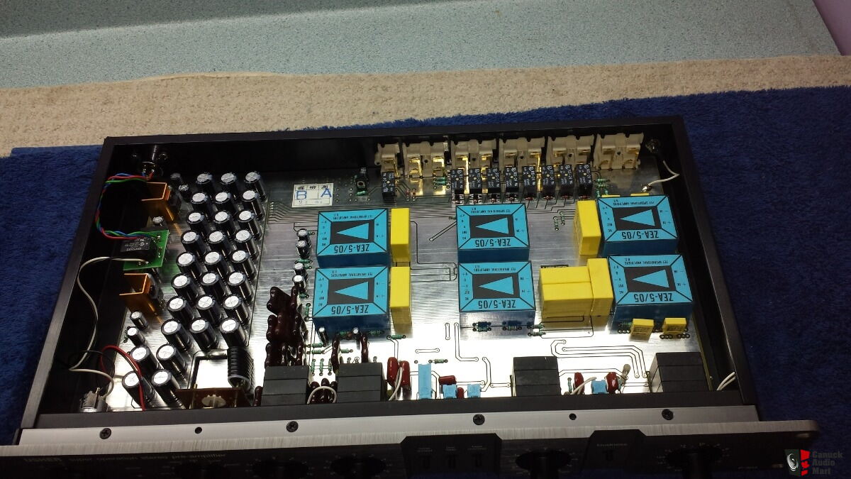 Usher P303 High End Stereo Preamp unit sold Photo #2480275 - Canuck ...