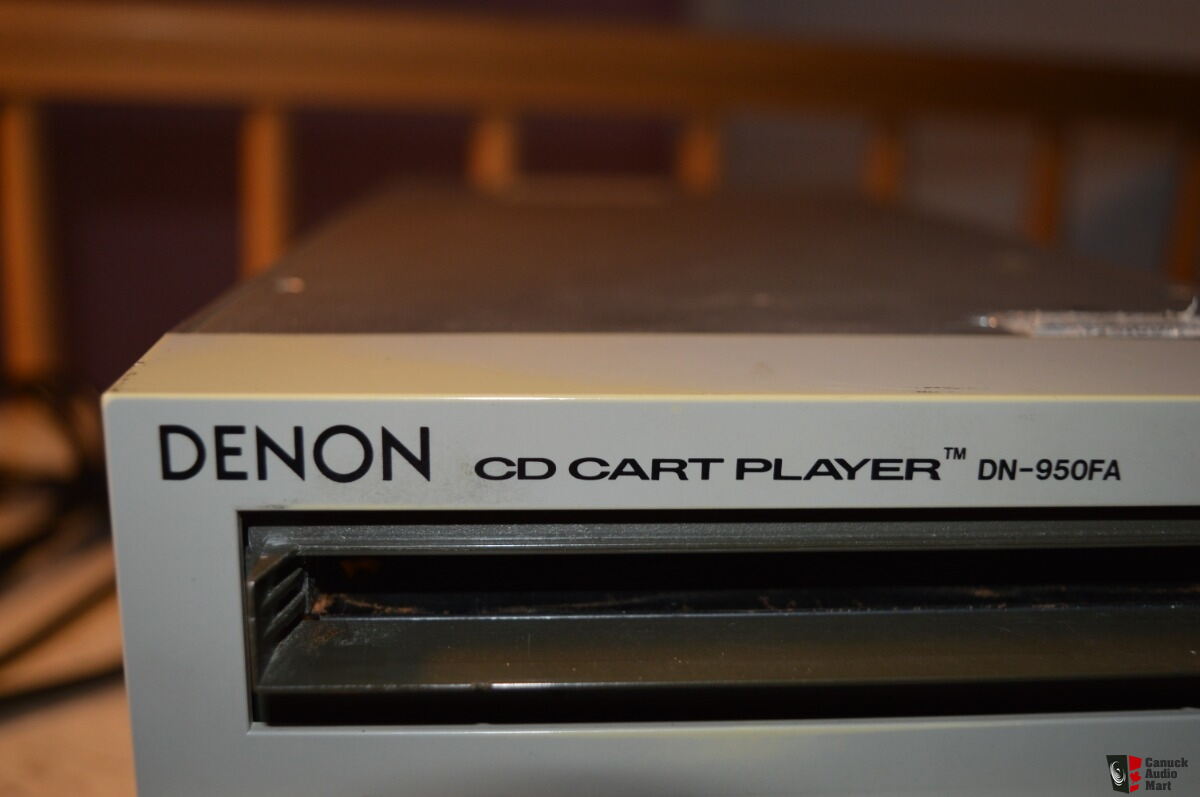 Denon DN-950FA Fully Balanced CD Cart Player Photo #2492398 - US Audio Mart
