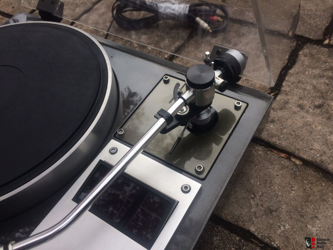 High End Pioneer XLC-1850 / PLC-590 turntable with long tonearm Photo ...