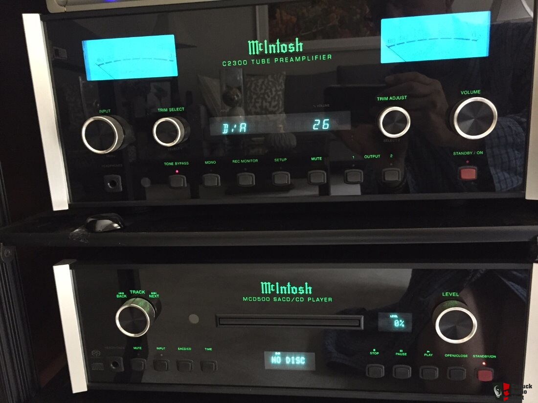 McIntosh MCD500 Super Audio Player Photo #2529410 - Canuck Audio Mart