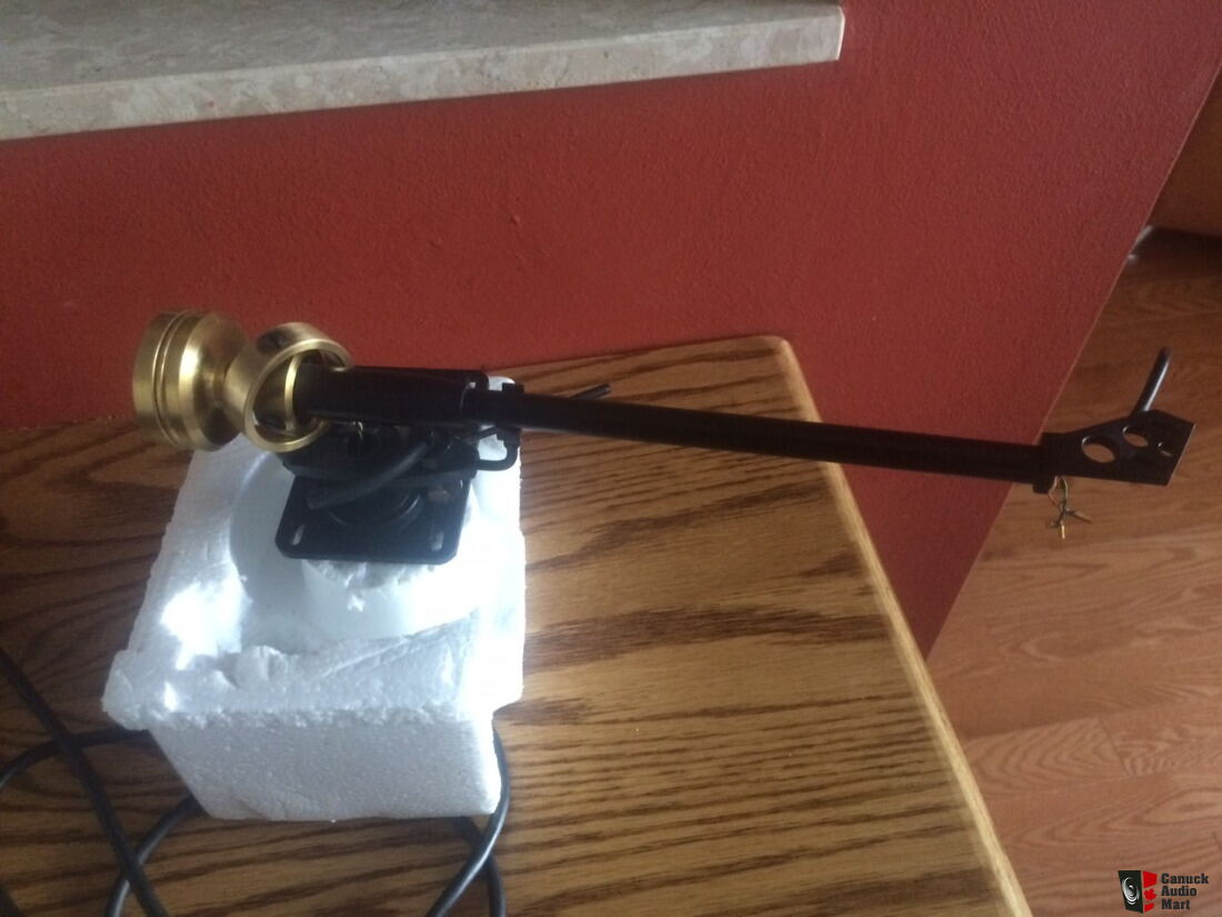 HELIUS "AURUM" tonearm, made in Englnd Photo #2535076 - Canuck Audio Mart