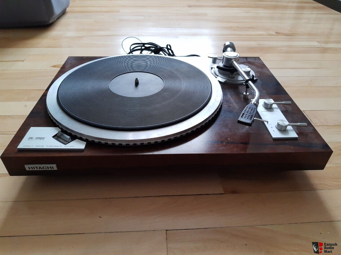 Hitachi HT-550 turntable Photo #2535694 - Canuck Audio Mart