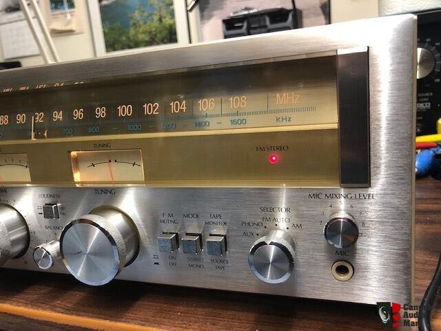 Sansui G2000 Receiver... tuned and detailed. Shows nicely! Sounds great ...