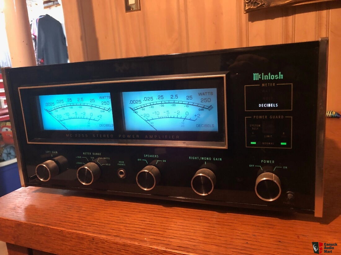 Vintage McIntosh; C33 PreAmp, MR 80 Digital Tuner Photo #2540512 ...