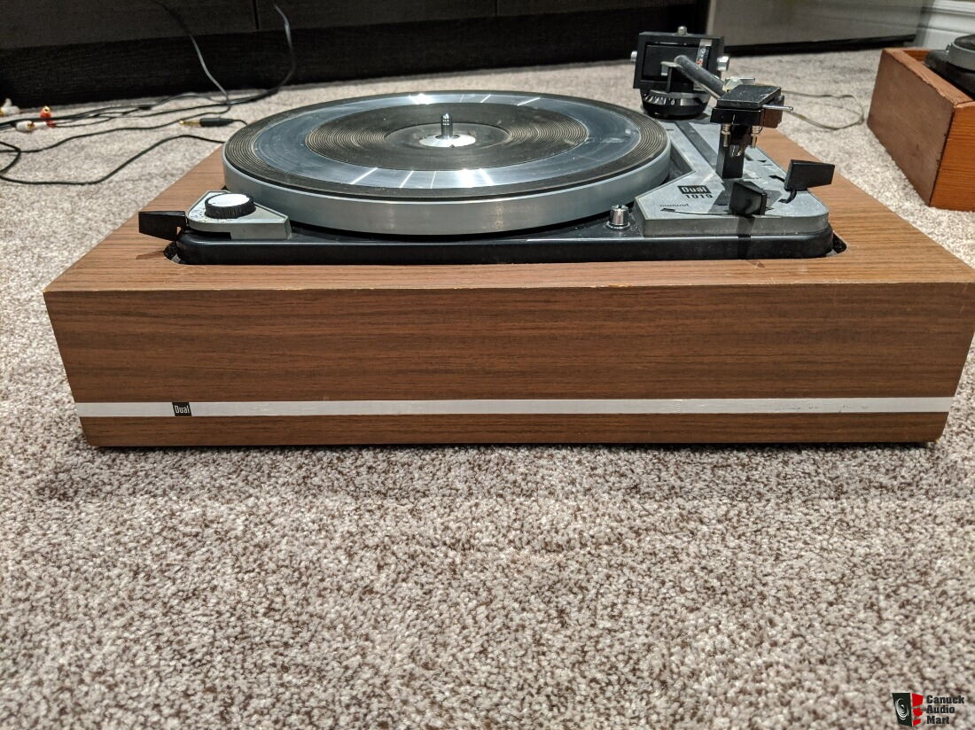 2 Dual 1019 turntables Photo #2541313 - Canuck Audio Mart
