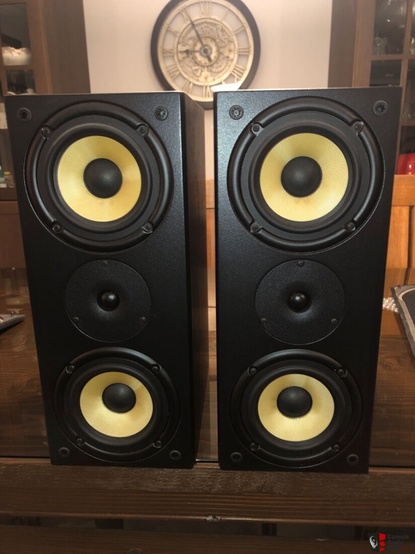 Angstrom main and rear and centre speaker with stands and a Miraga OMNI ...