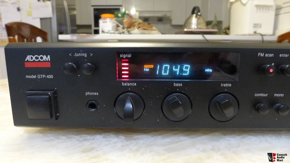Adcom GTP-400 Audiophile-Grade Stereo Phono CD Preamplifier / AM FM ...