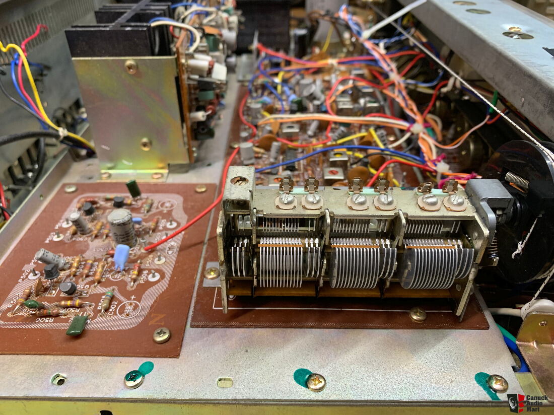 Vintage Canadian Receiver For Sale - Canuck Audio Mart