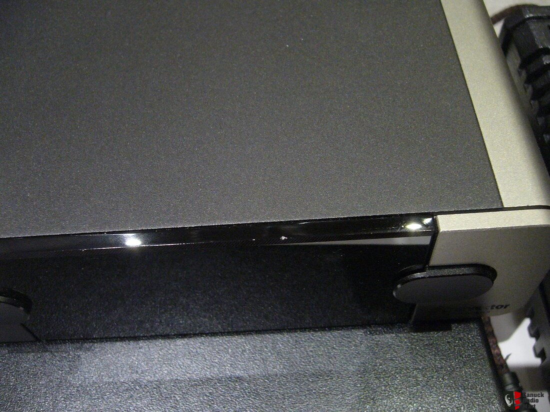 Dynavector P75 MKIV phono stage with BOTW MKII Booster Power Supply ...