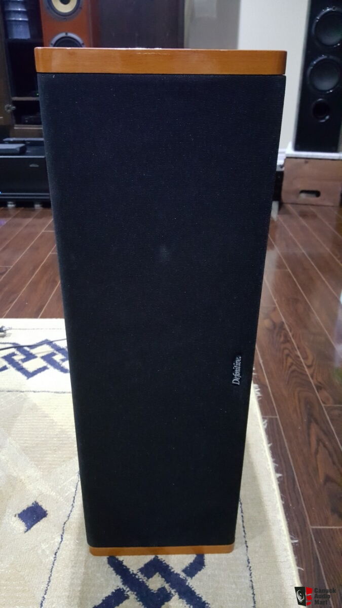 Definitive Technologies CLR 3000 Center Channel For Sale - Canuck Audio ...