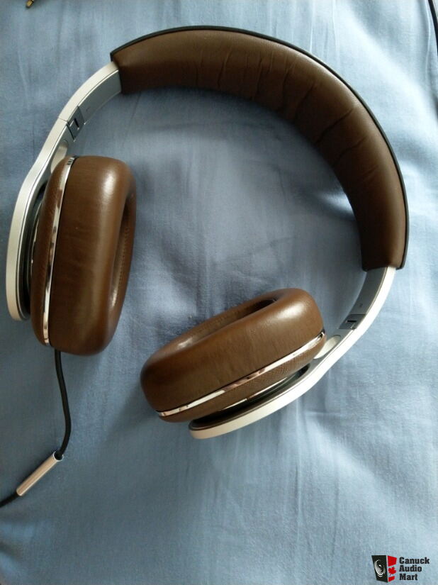 P9 signature with additional balanced cable Photo #2558791 - Canuck ...