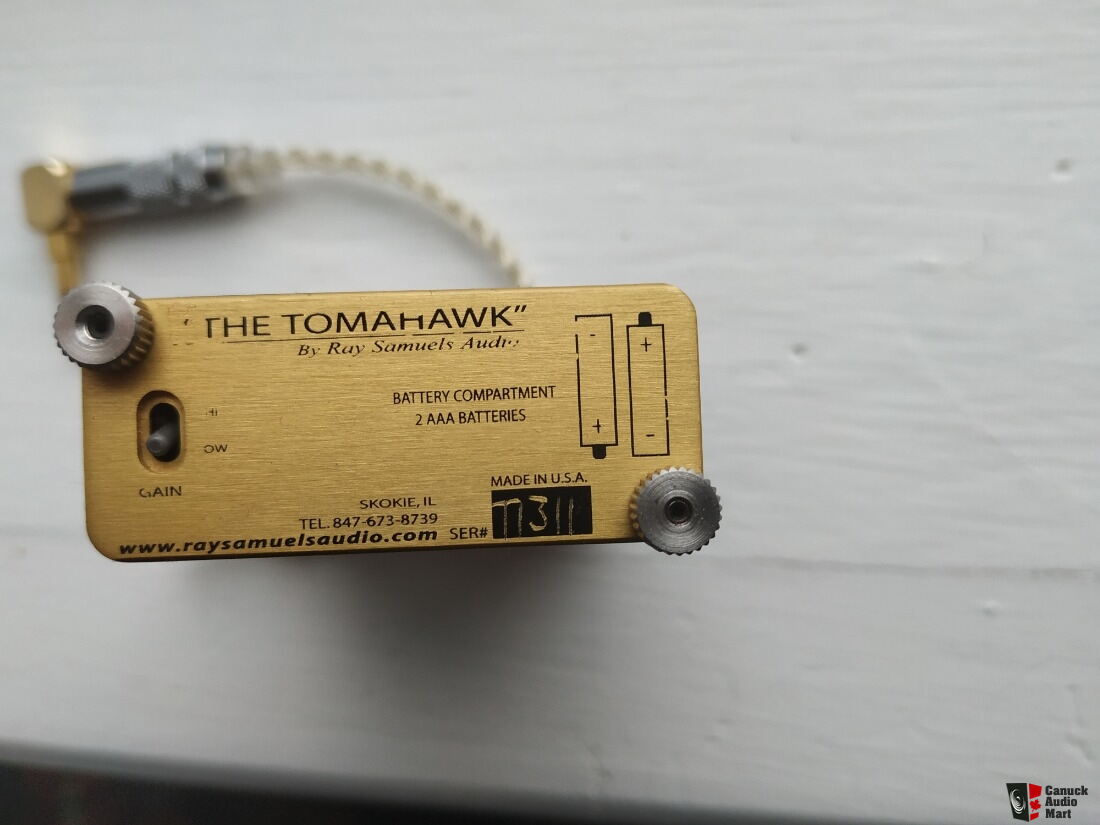 Ray Samuels Audio Emmeline "The Tomahawk" Portable Headphone Amp Photo ...