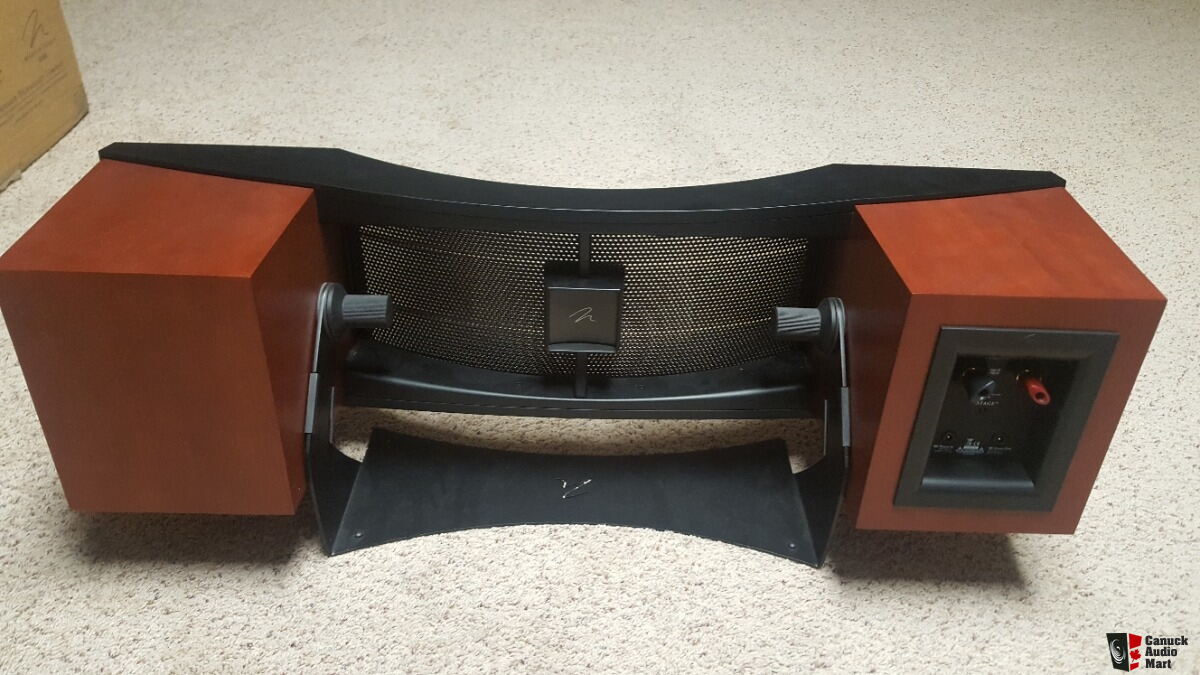Martin Logan Stage center speaker Photo #2570837 - UK Audio Mart