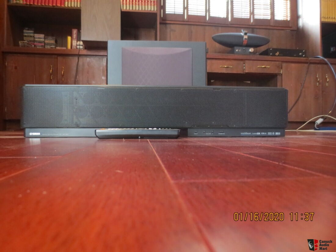 Yamaha YSP 900 Soundbar plus sub Photo #2571875 - Canuck Audio Mart
