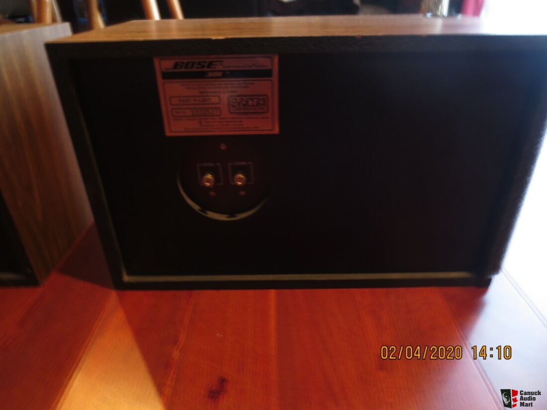 Bose 301 Photo #2573574 - UK Audio Mart