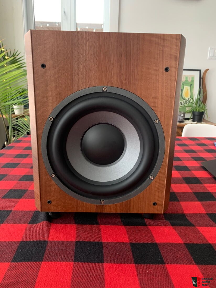 Focal Chorus SW 700 V Photo #2593653 - Canuck Audio Mart