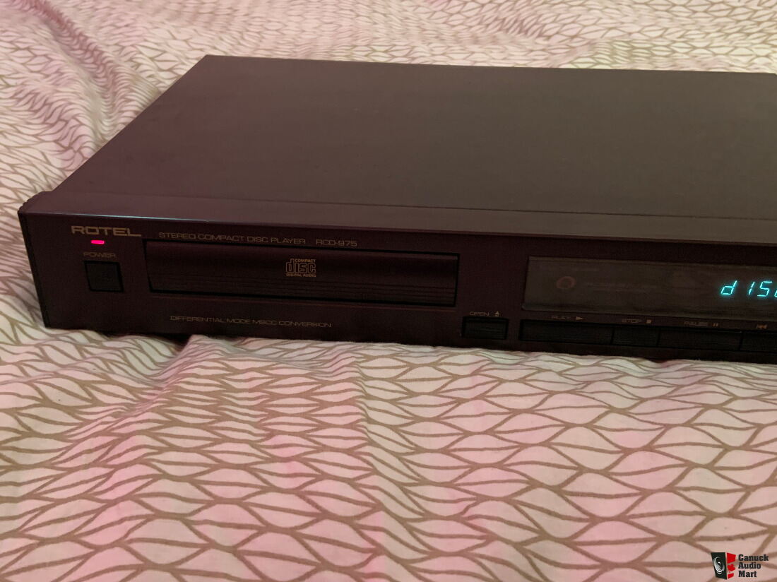 Rotel RCD 975 Photo #2600229 - Canuck Audio Mart
