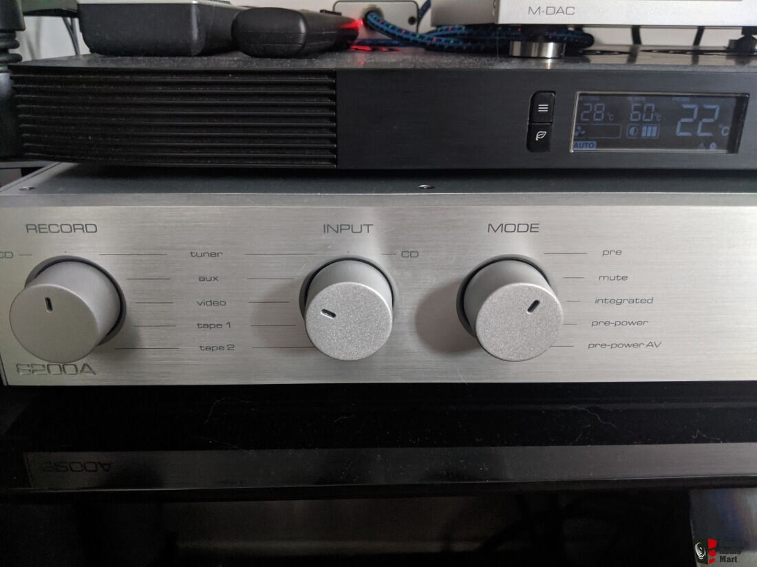Audiolab 8200A silver Photo #2617035 - Canuck Audio Mart