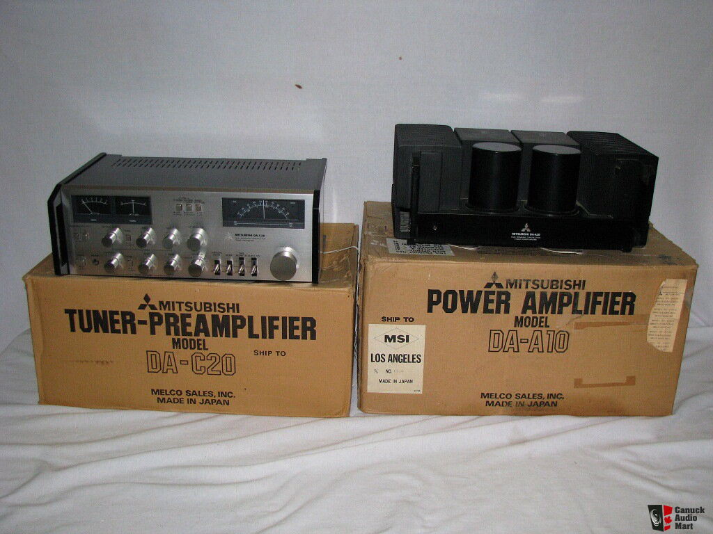 Mitsubishi DA-C20 Tuner/Preamp & DA-A10 Amplifier Photo #262997 ...