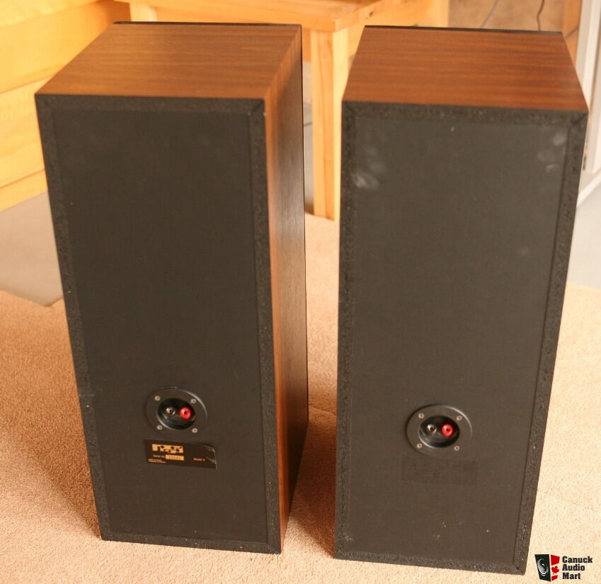 Rega 2 speakers Photo #2634604 - UK Audio Mart