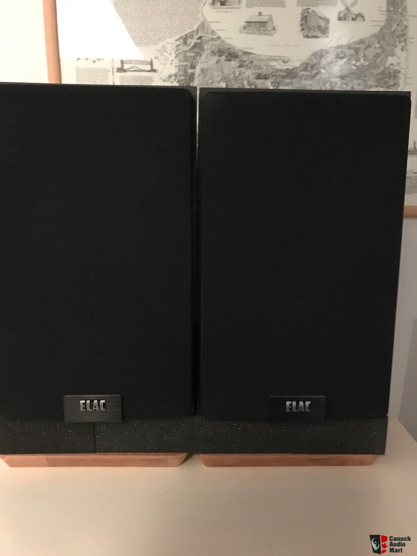 Elac Uni-Fi UB51-BK Photo #2635440 - Canuck Audio Mart