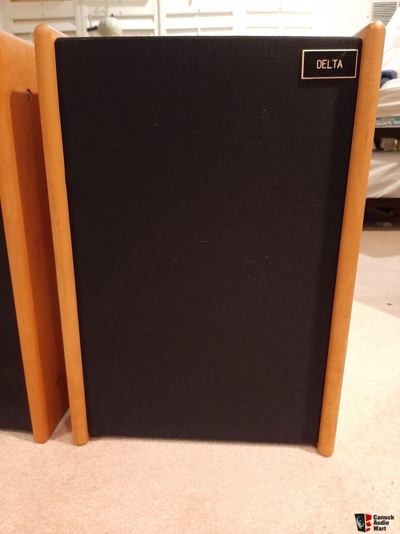 Vintage Delta speakers Photo #2639630 - Canuck Audio Mart