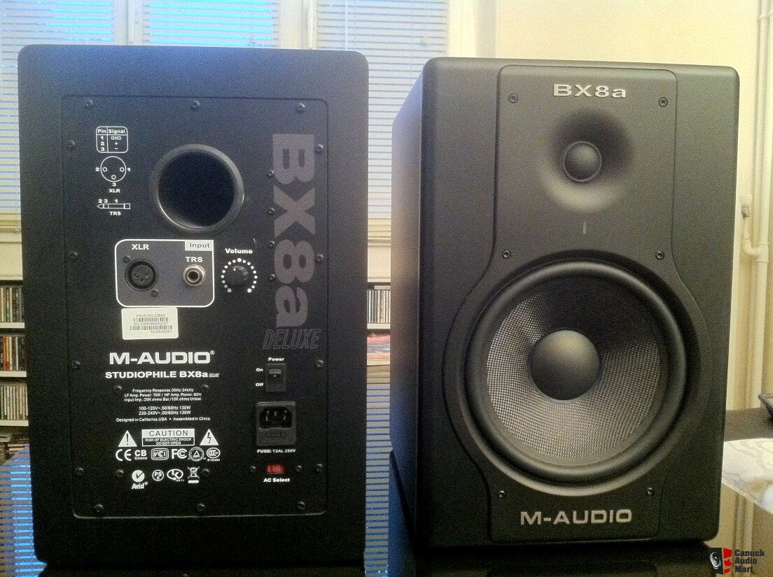 M-Audio Studio BX8a Deluxe Photo #2644705 - UK Audio Mart