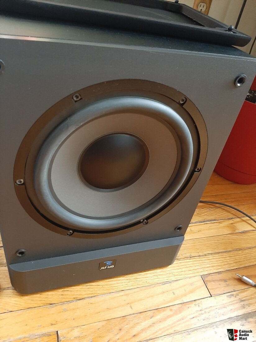 Focal sw 700 subwoofer and 2 sr 700 surround speakers Photo #2655329 ...