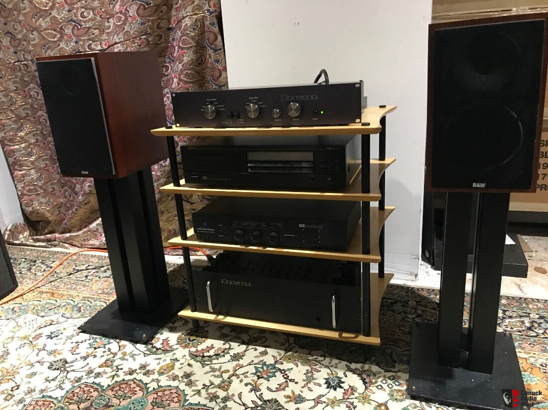 VERY CLEAN Bryston 3B Power amp .Works perfect, serviced @ Bryston, w ...