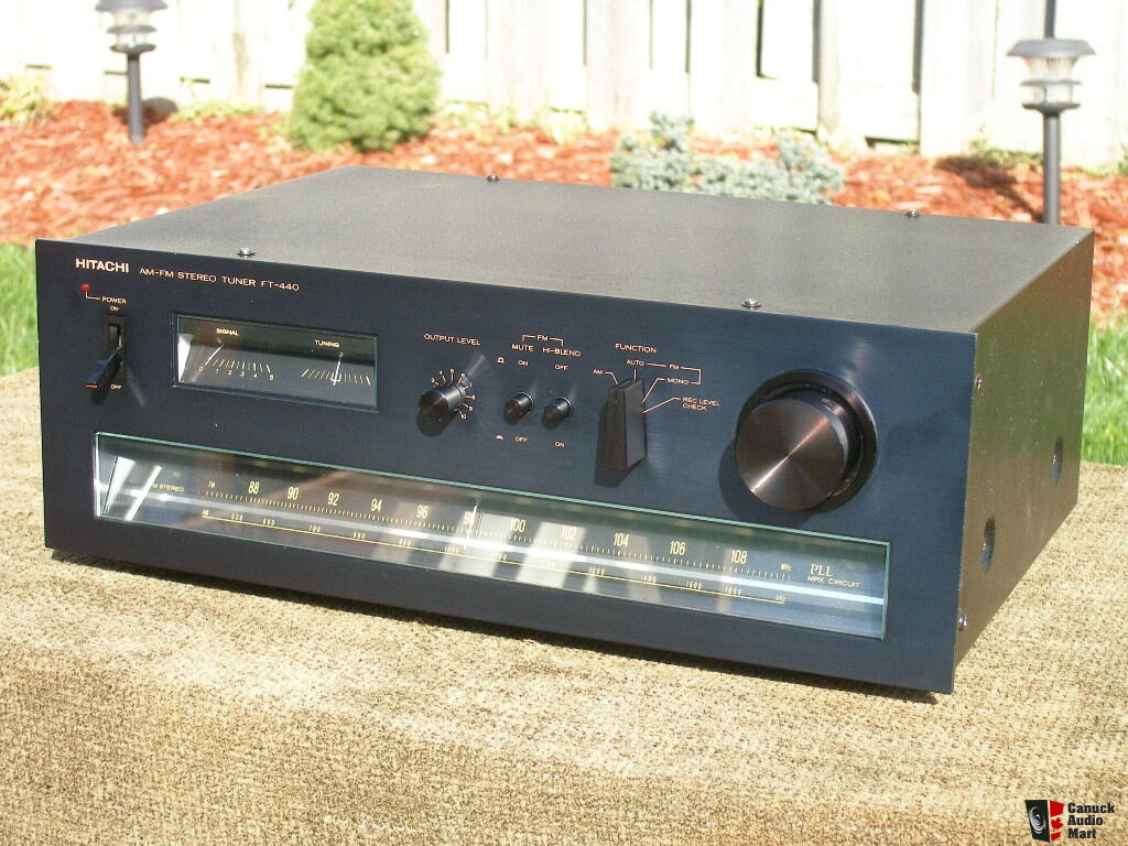 Hitachi FT-440 Top of the line Vintage tuner For Sale - Canuck Audio Mart