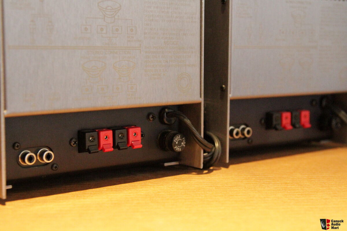 Carver Model M400t power amplifier X 2 Photo #2683610 - US Audio Mart