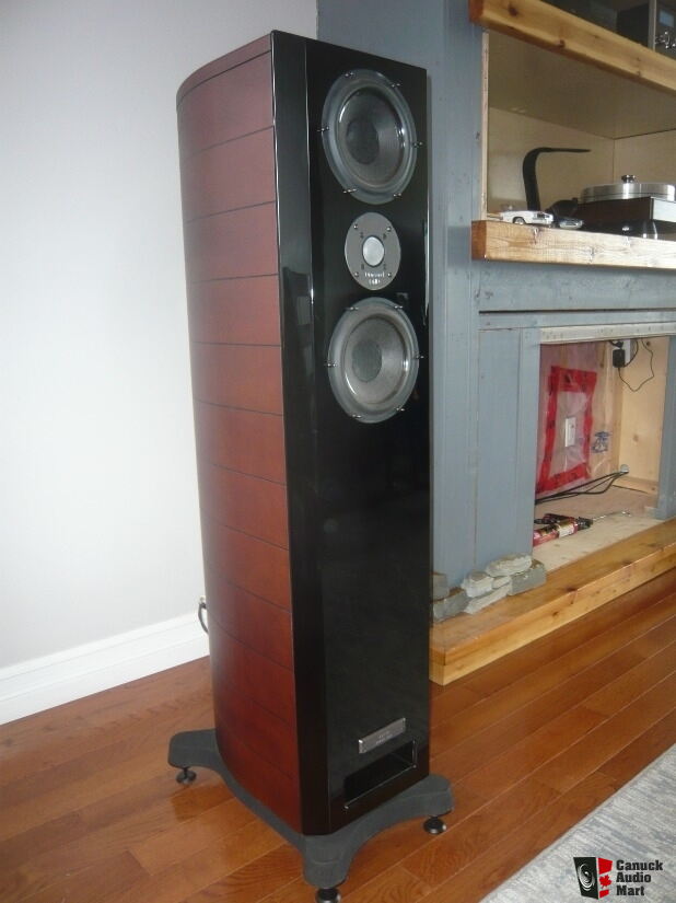 Usher mini dancer 2 DMD For Sale - Canuck Audio Mart